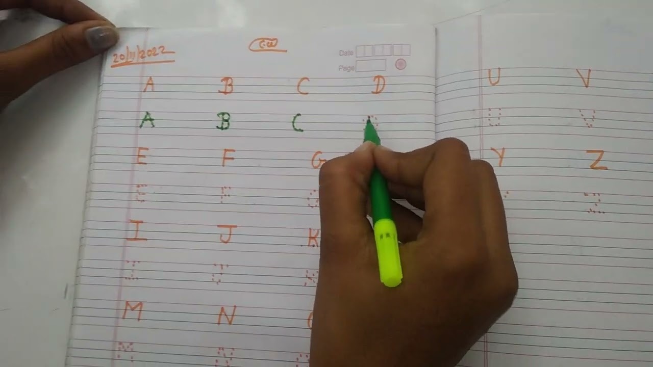 chhote bchcho ko capital letters ( A to Z)likhna sikhaye ️📙 - YouTube