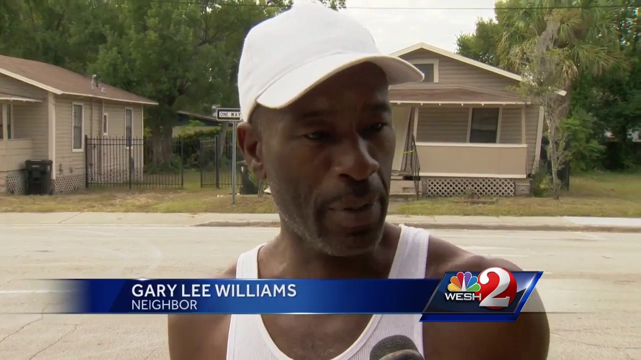 Driver Flees After Crashing Into Home Youtube