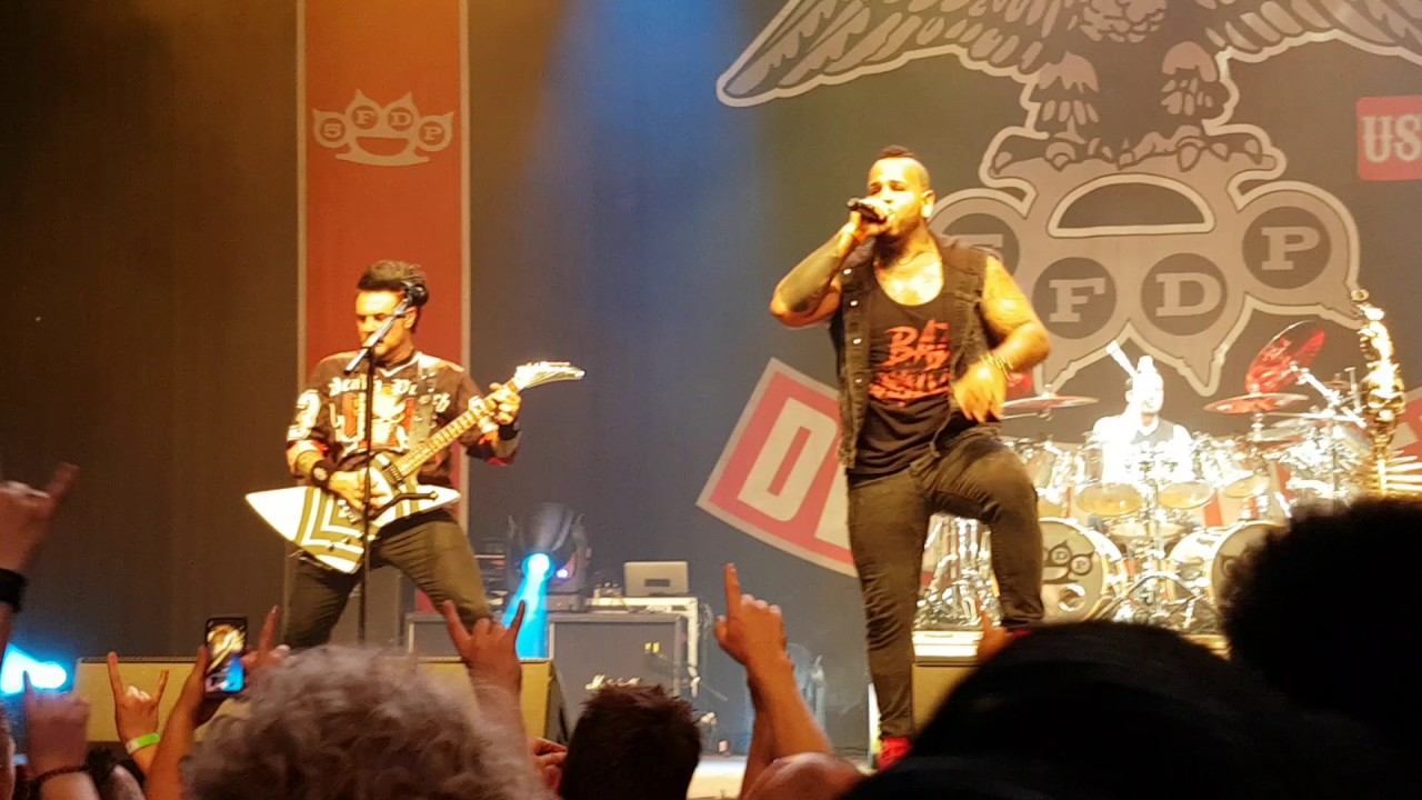 Five Finger Death Punch (5FDP) - live [fanmade] @ 013 Tilburg, 19 June ...