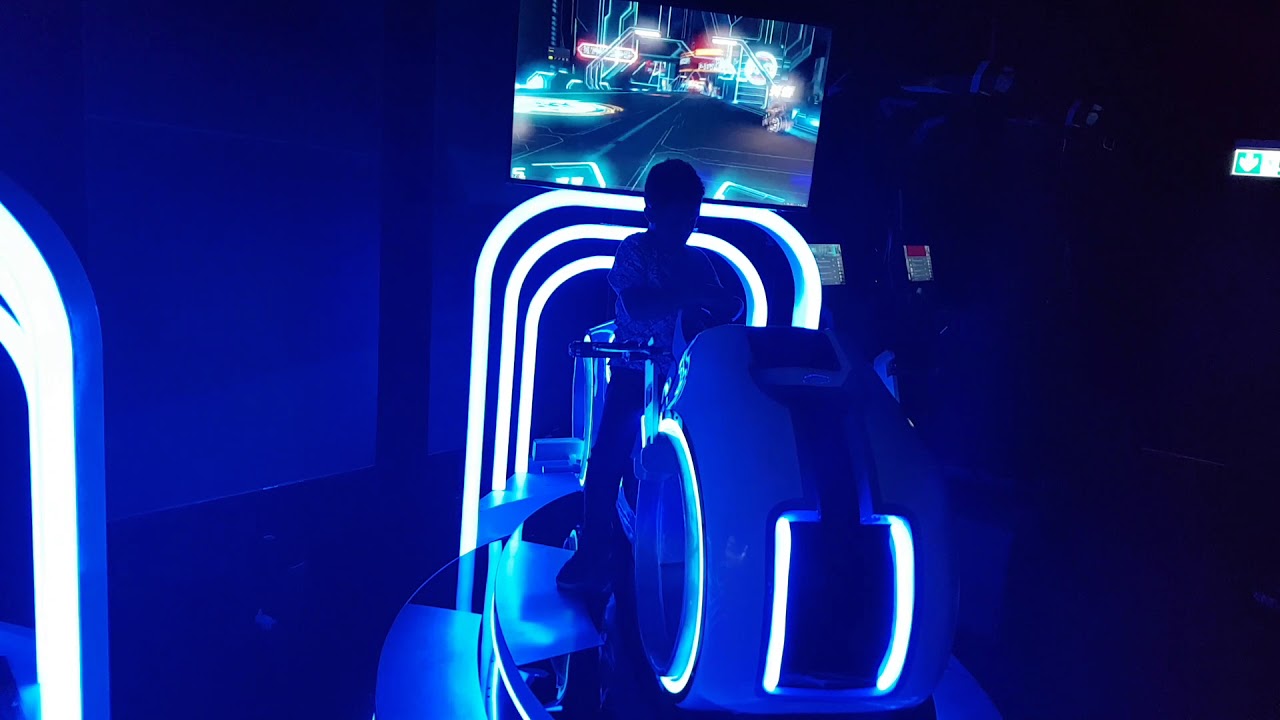 VR Star Gaming Cabot Circus Bristol - YouTube