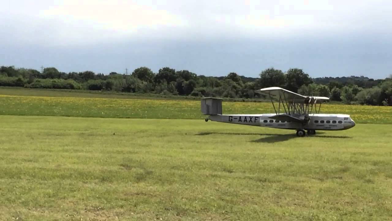 Ian Redshaw's Helena - Take Off - YouTube