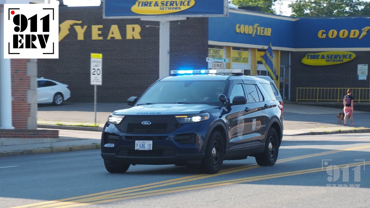 Nashua Police Car Responding | Car 10 - YouTube