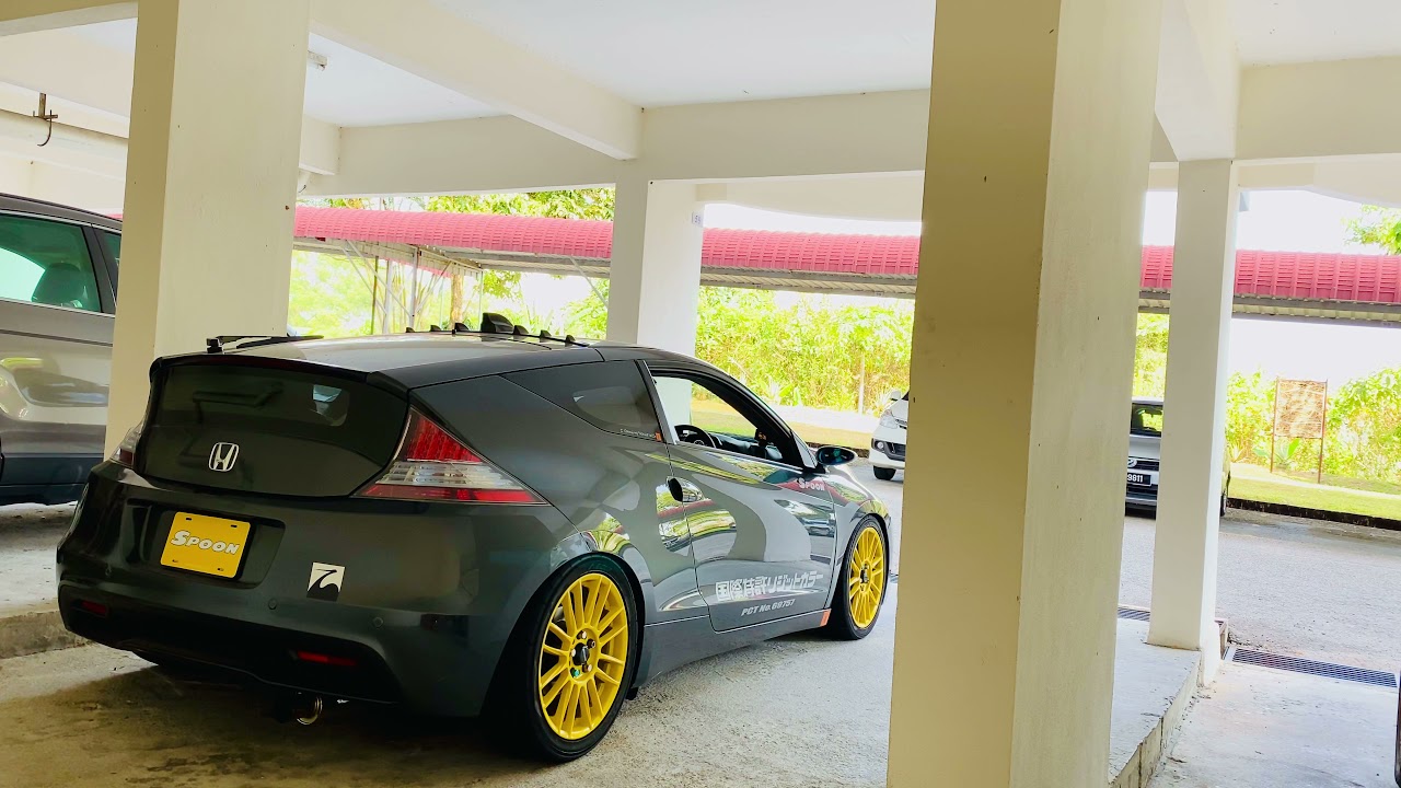 HKS silent Hi-Power exhaust system on Supercharger Honda CR-Z - YouTube