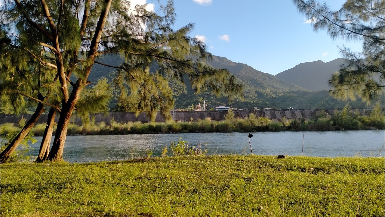 AR-AROO or Pine Trees, Hanging Bridge, Dampig, PAGUDPUD - YouTube