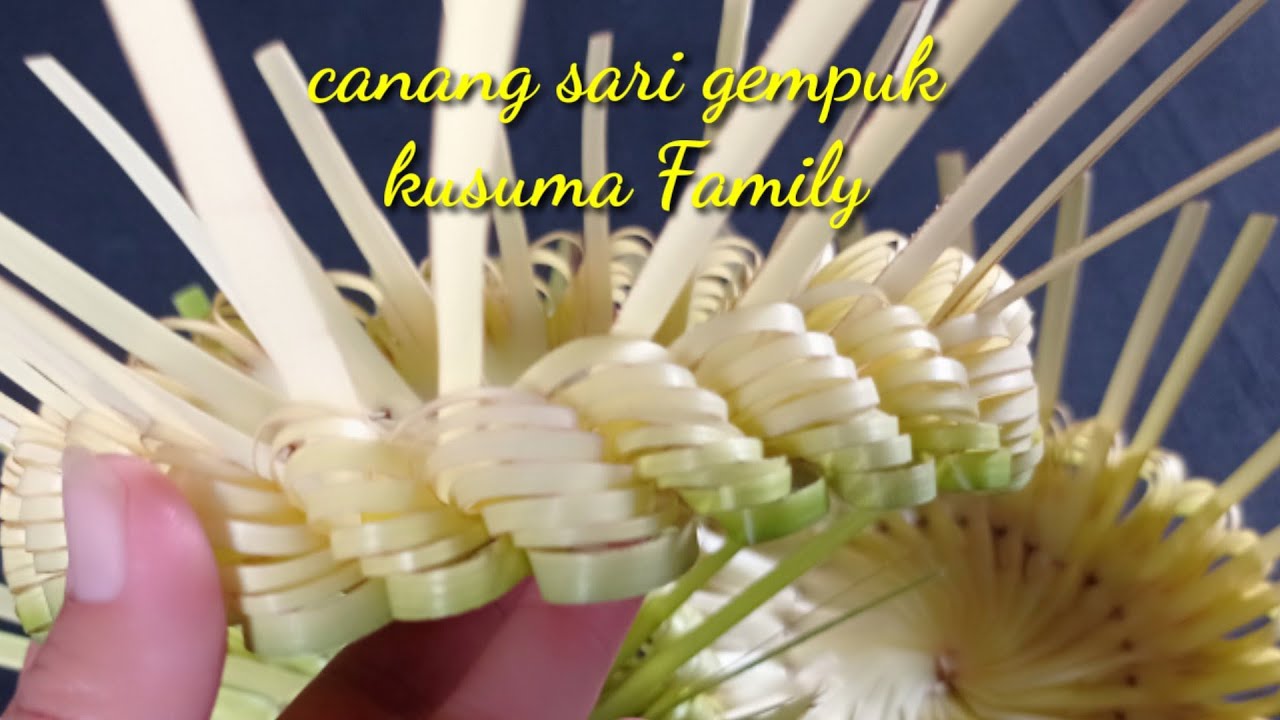 cara membuat canang sari gempuk versi semat - YouTube