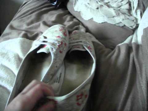 Footsie Tootsie's Plimpsoles! - YouTube