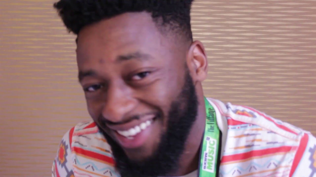 Street Hymns Spits Straight 'Bars' During Rap Battles - YouTube