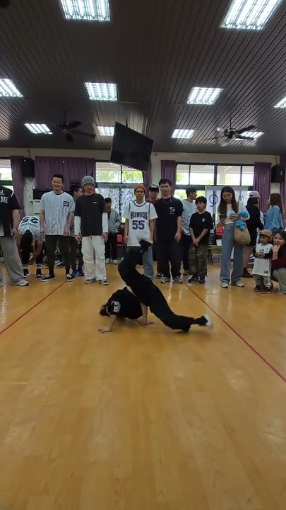 Bboy Nak l 20250104 RUN-BHC 25週年 Cypher Jam e47629d3 d0a9 41d9 88b0 115adef5503c - YouTube