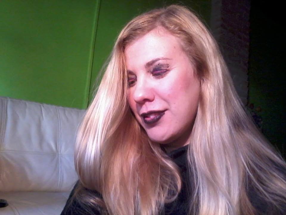 Reto : Mixed Up Makeup (Maquillaje mezclado) - YouTube