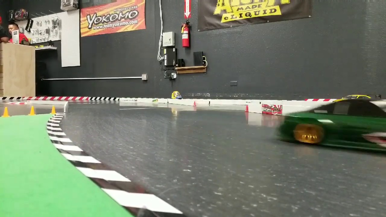 Team Saiko visits Aloha RC Drift Track in Aiea, Hawaii - YouTube