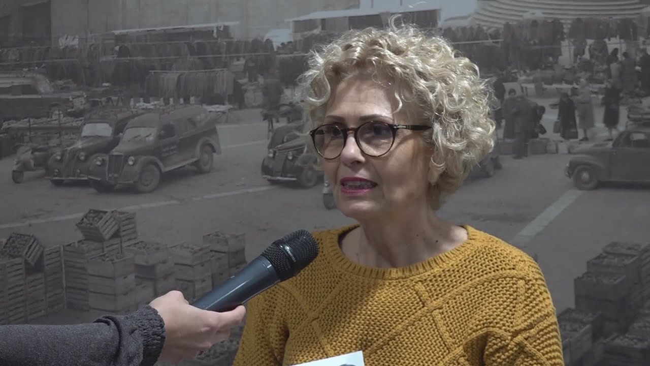 Manuela Violi presenta il suo primo romanzo - YouTube