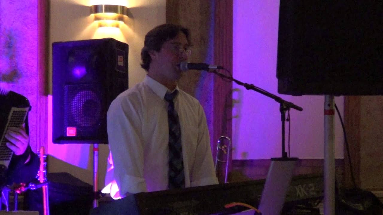 Randy Krajewski & BADINOV "Hot Dog Song" - YouTube