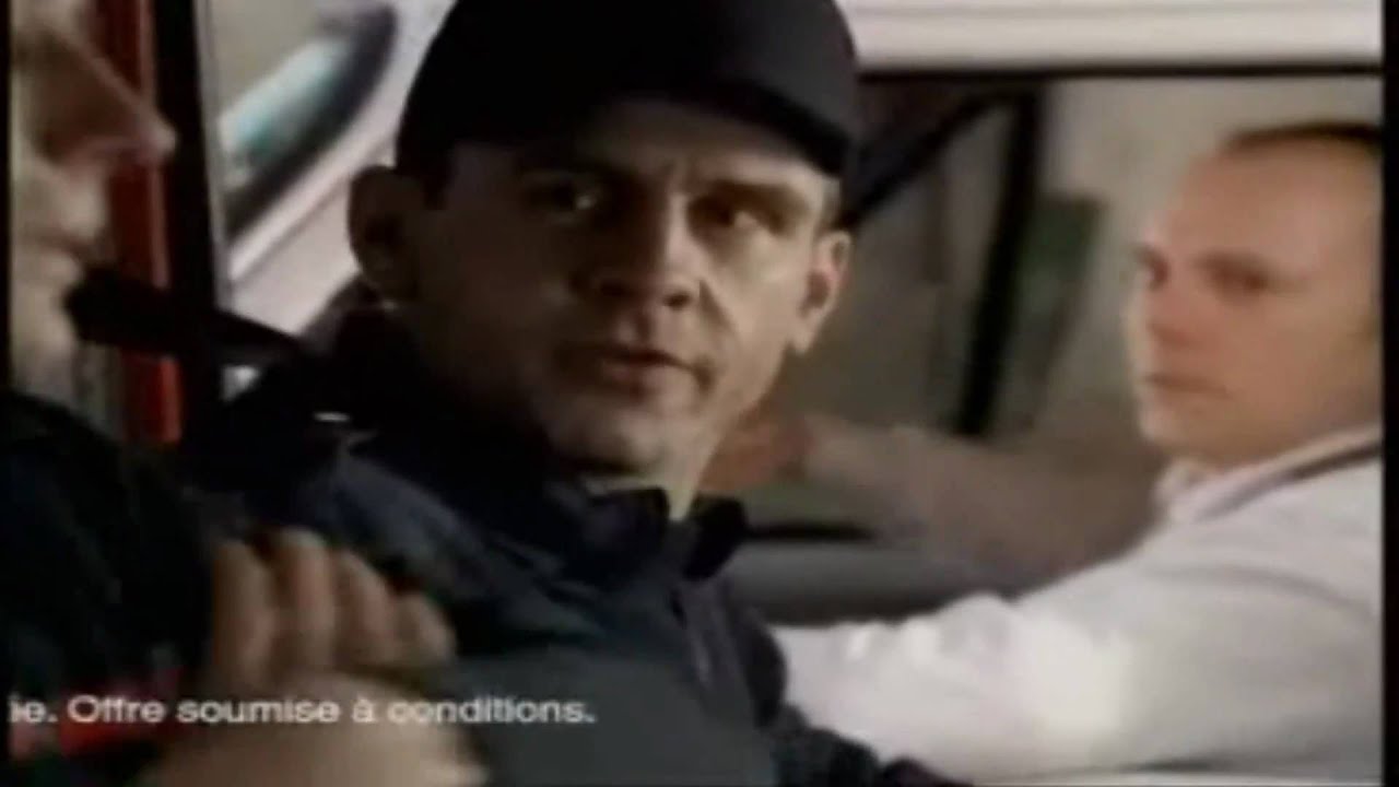 PUB MMA wmv - YouTube