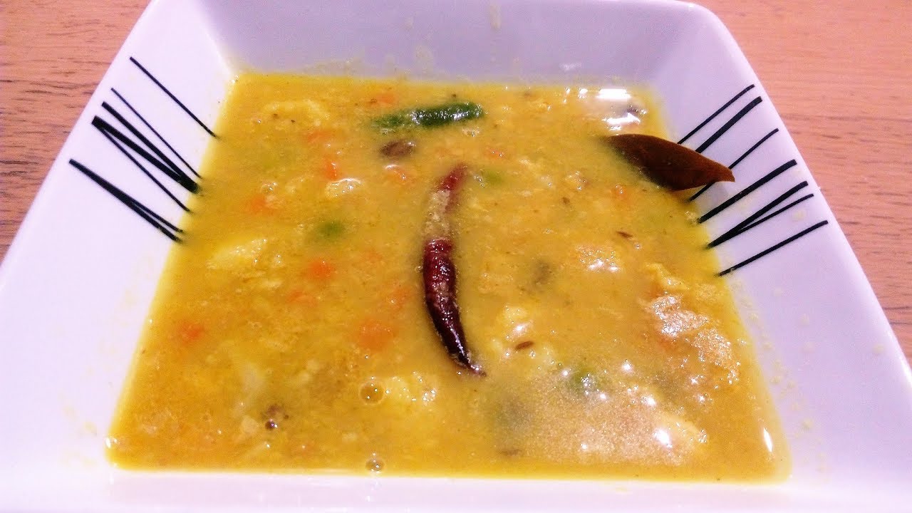 বিয়েবাড়ির স্টাইলে ভেজ ডাল |Sabji diye Mung Dal Recipe||Bengali Mug ...