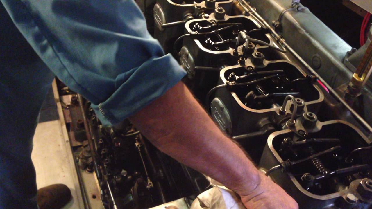 Gardner 6L3B running on one cylinder - YouTube