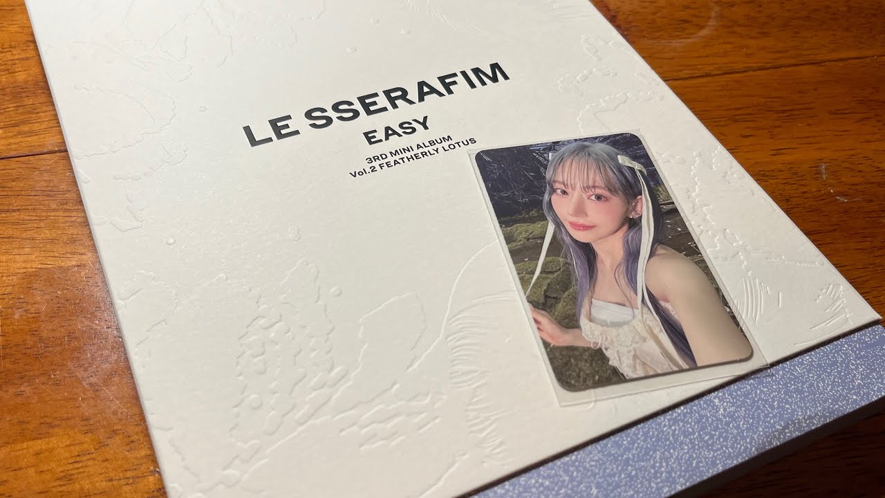 Unboxing LE SSERAFIM “Easy” Album Featherly Lotus Version - YouTube
