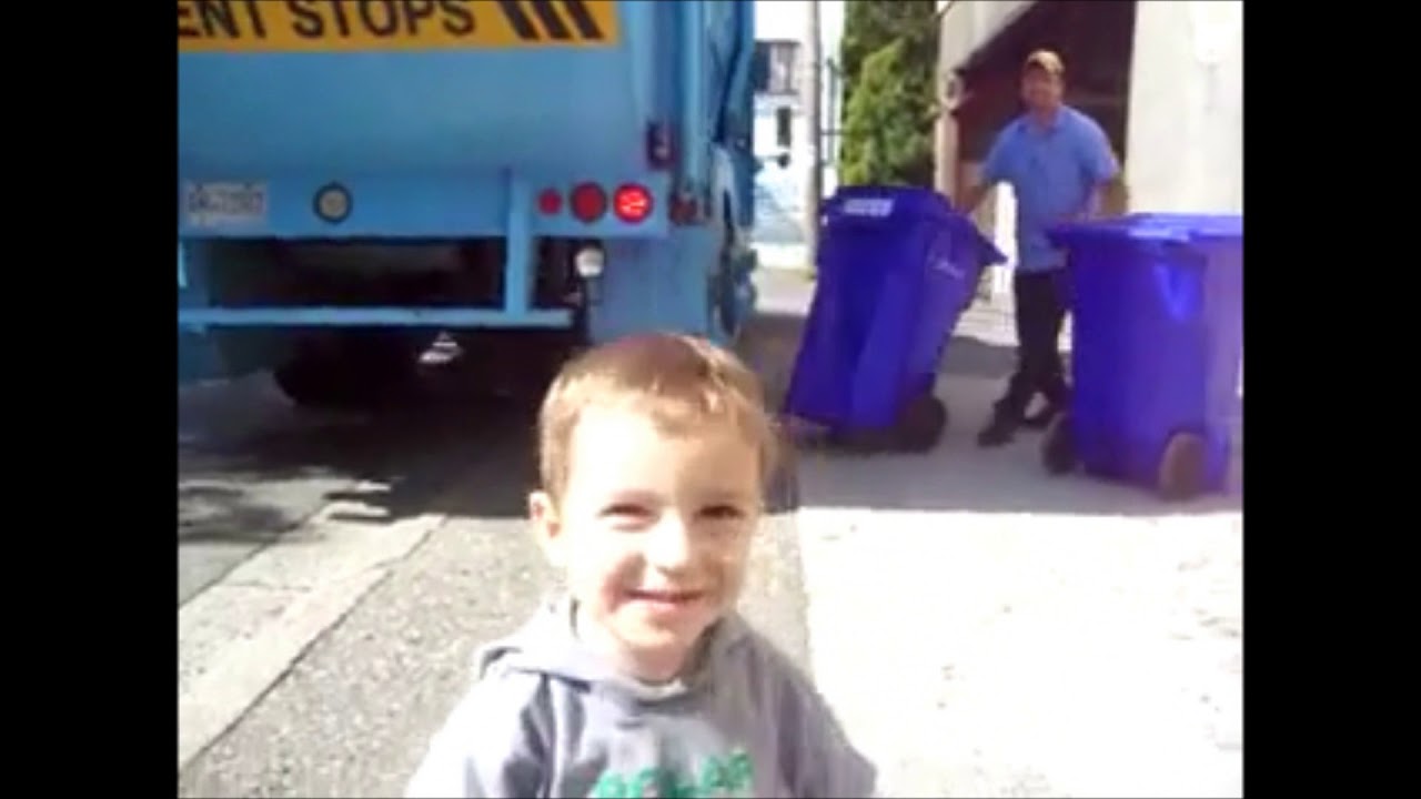 Nick and Smithrite recycling truck - YouTube