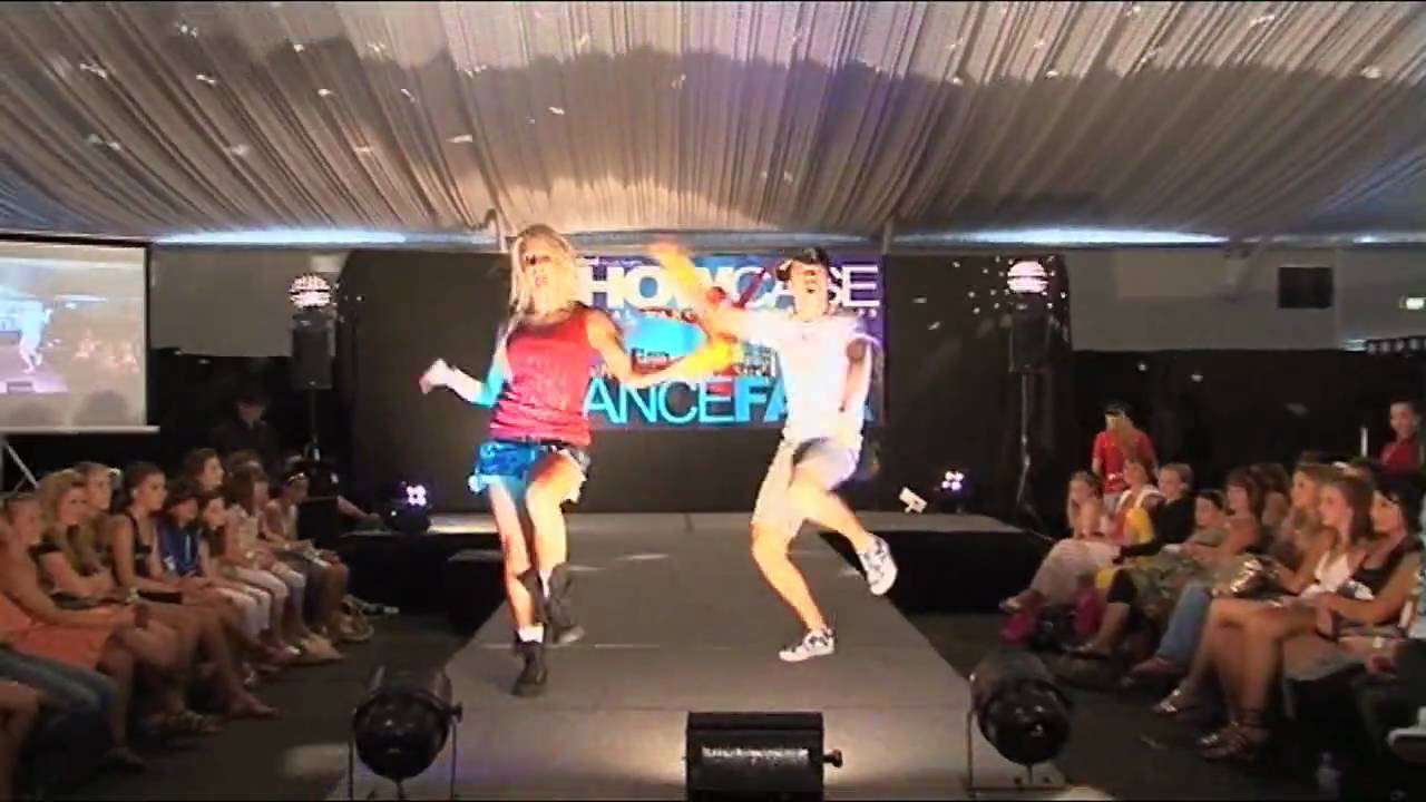 Showcase National Dance Final 2009 - YouTube