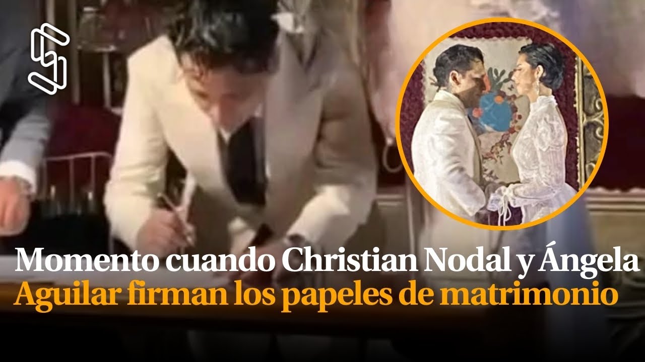 Momento cuando Christian Nodal y Ángela Aguilar firman los papeles de ...