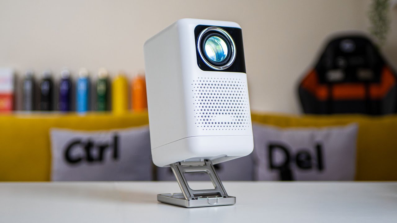 Kína megint alkotott! - Podoor N5 “Mini” Projektor - YouTube