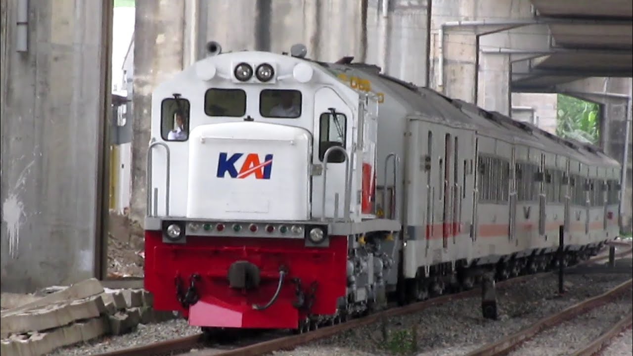 Lokomotif BB 203 78 03 Setelah Perawatan 2 Hari Dinas CPO Adolina Besoknya Dinas KA ...