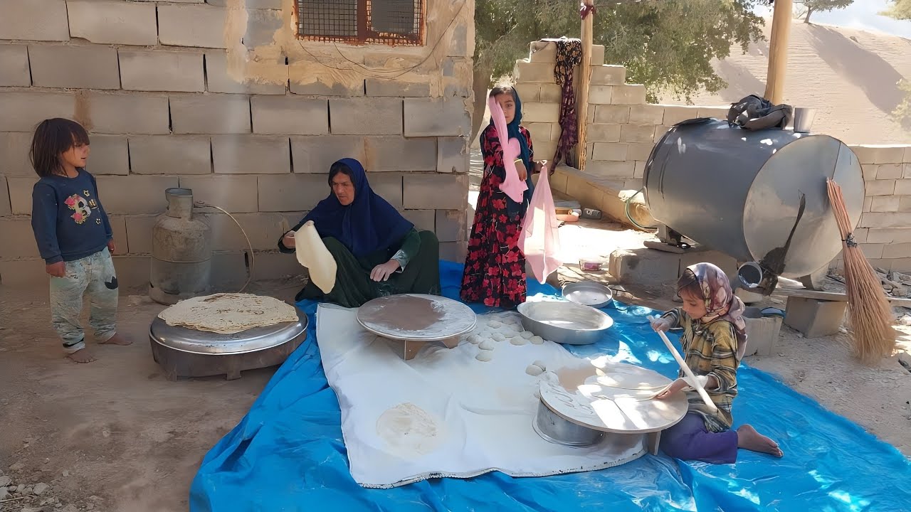 Baking the thinnest bread in the world, you are a nomadic family. - YouTube