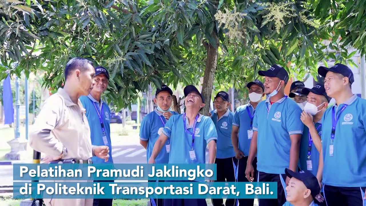 Pelatihan Pramudi JakLingko - YouTube