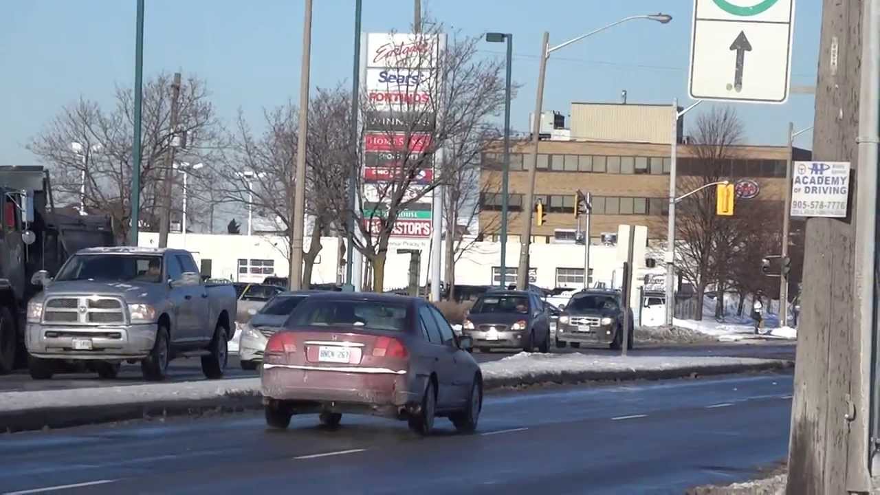 Sony Cyber-shot DSC-WX80 Outdoor Video Test (AVCHD)