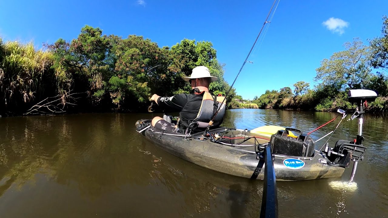 Ascend FS10 Walkaround and Fish Catch - YouTube