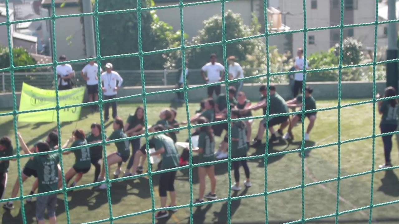 Tag of war 11 vs 12 grades - YouTube