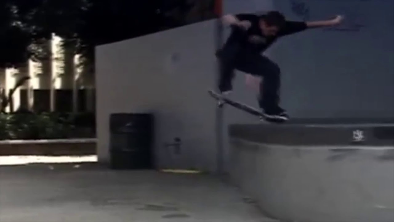 Casey Rigney - Nollie Heelflip Nose Manual - YouTube