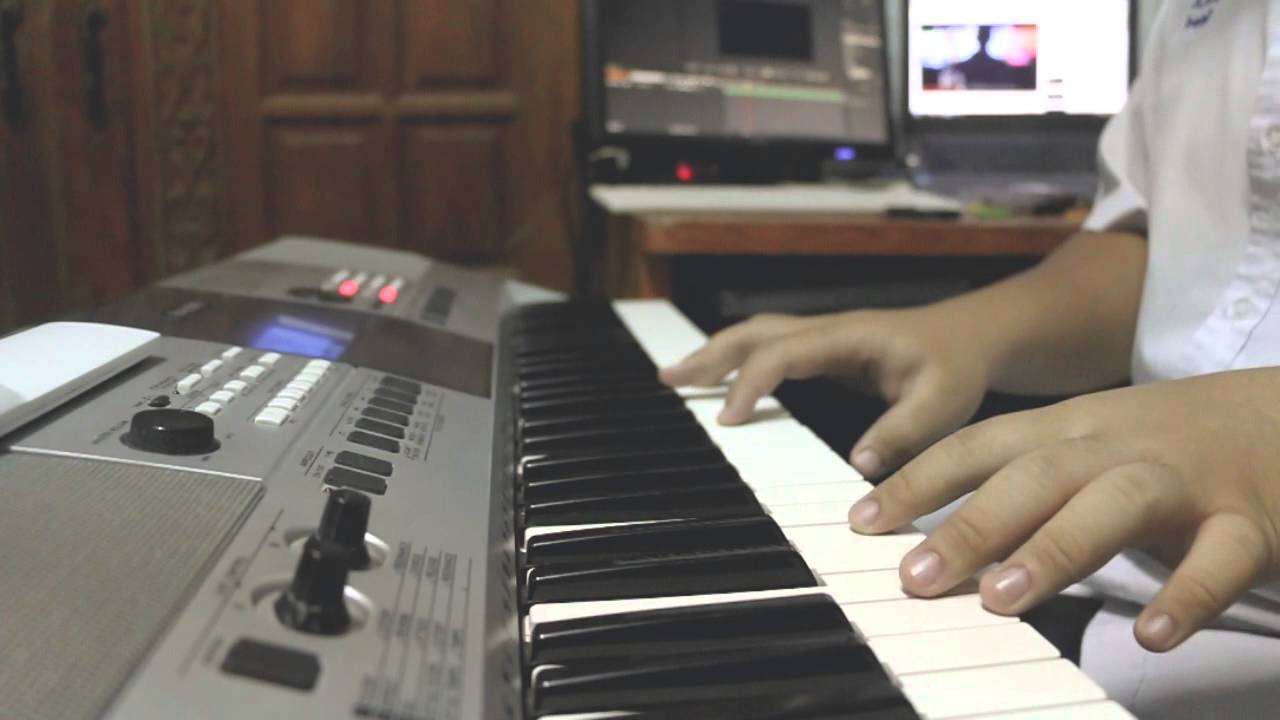 Intro ชีวิตยังคงสวยงาม ≠ bodyslam Keyboard - YouTube