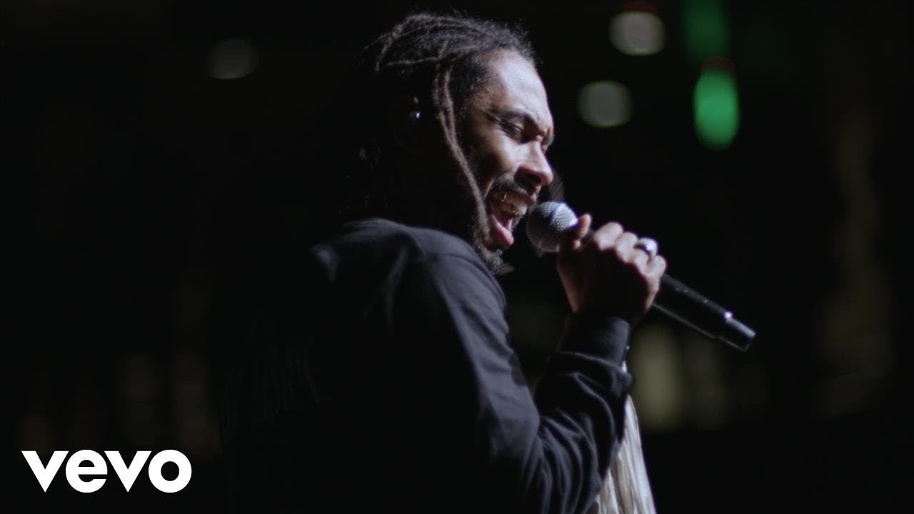 Miguel - Wolf – (Live on the Honda Stage at the iHeartRadio Theatre LA ...