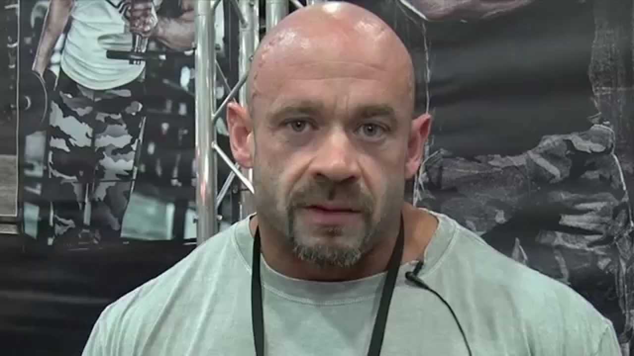 Branch Warren 1 Day Out from the 2015 Arnold Classic - YouTube