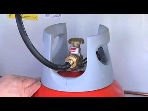How to connect a 6kg Calor Lite Cylinder - YouTube