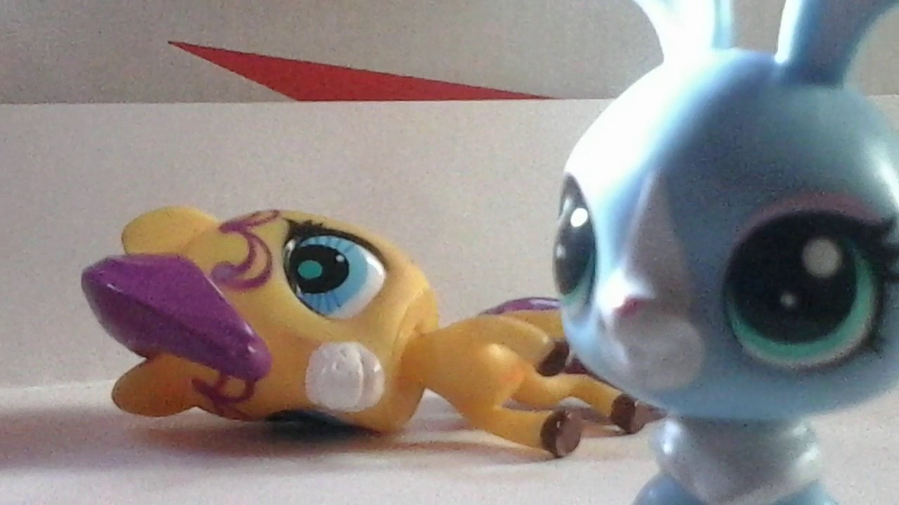 Lps Wondering || Episode 1: What a Boring Day - YouTube