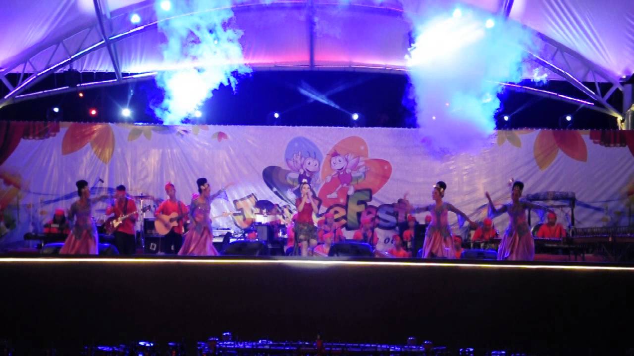 JungleFest Bogor - Penampilan Special dari Samba Sunda - YouTube