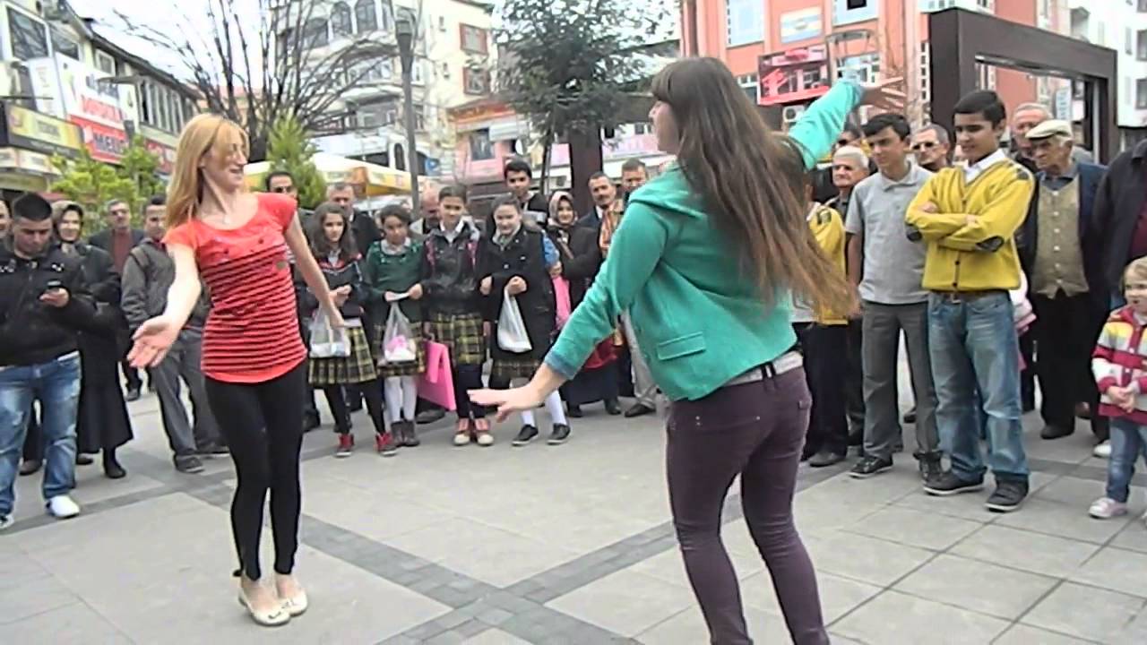 Georgian Dance acharuli in the street Turkey antalia - YouTube