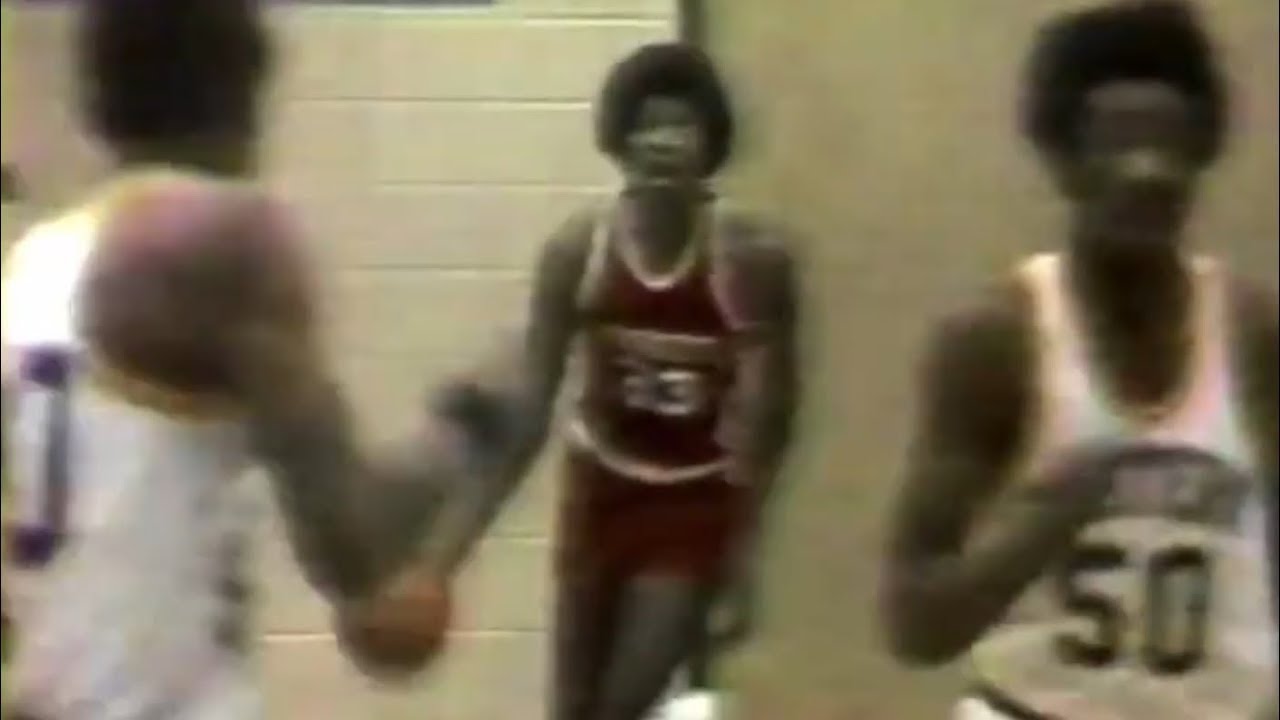 Magic Johnson High School Game (1977) - YouTube
