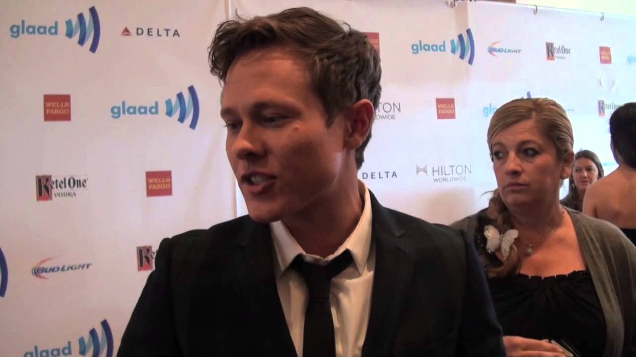DAYS OF OUR LIVES Star GUY WILSON on Gay Wedding Scene - YouTube