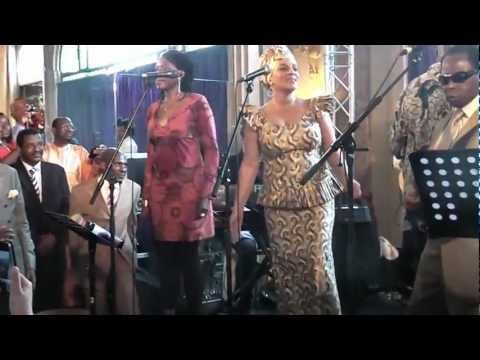 André-Marie Talla  & Manu Dibango à Paris