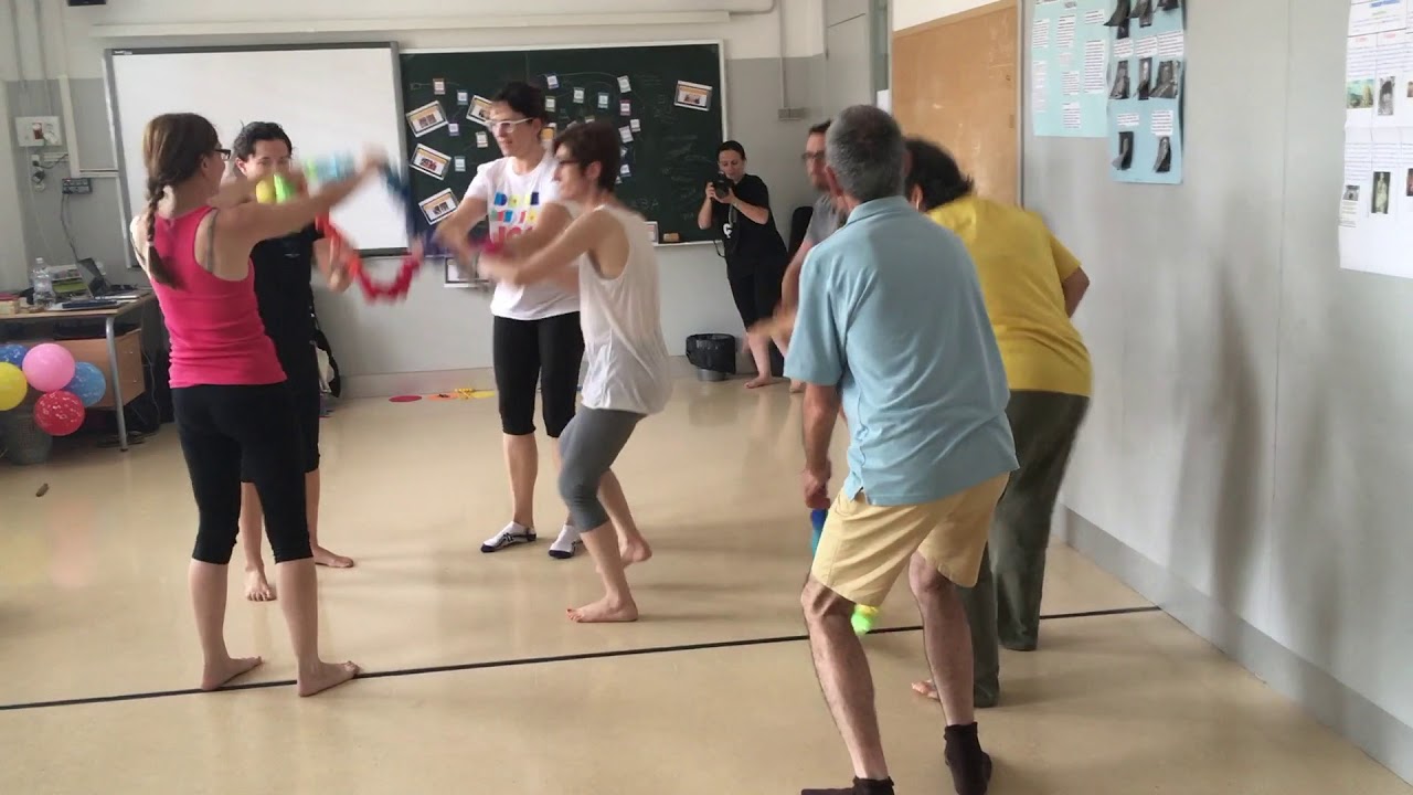 ElastiCAT - Sons elàstics - YouTube