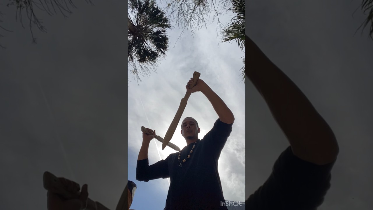 Eskrima tips & tricks - Double Bolo form - how to martial arts weapons ...