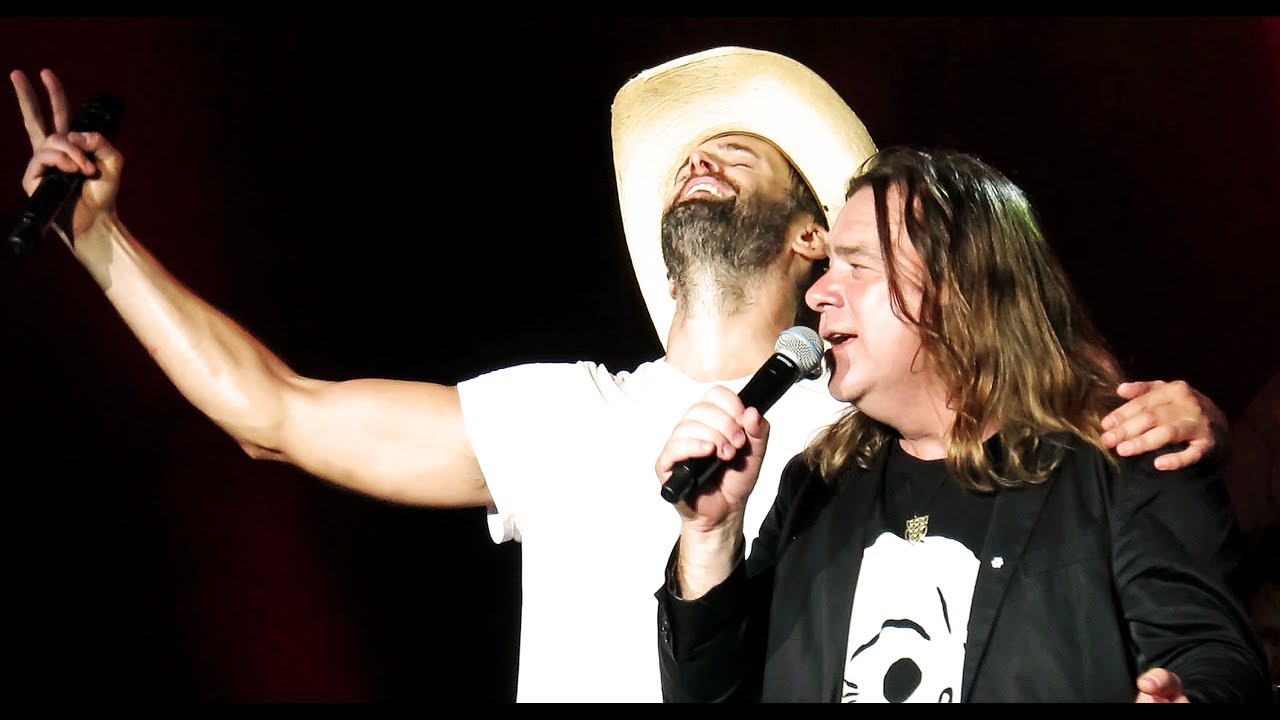 It's Friday, Dean Brody w. Alan Doyle, Budweiser Stage, Toronto - YouTube