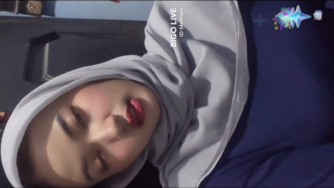 Bigo live abg jilbab Amel muka keenakan banget - YouTube