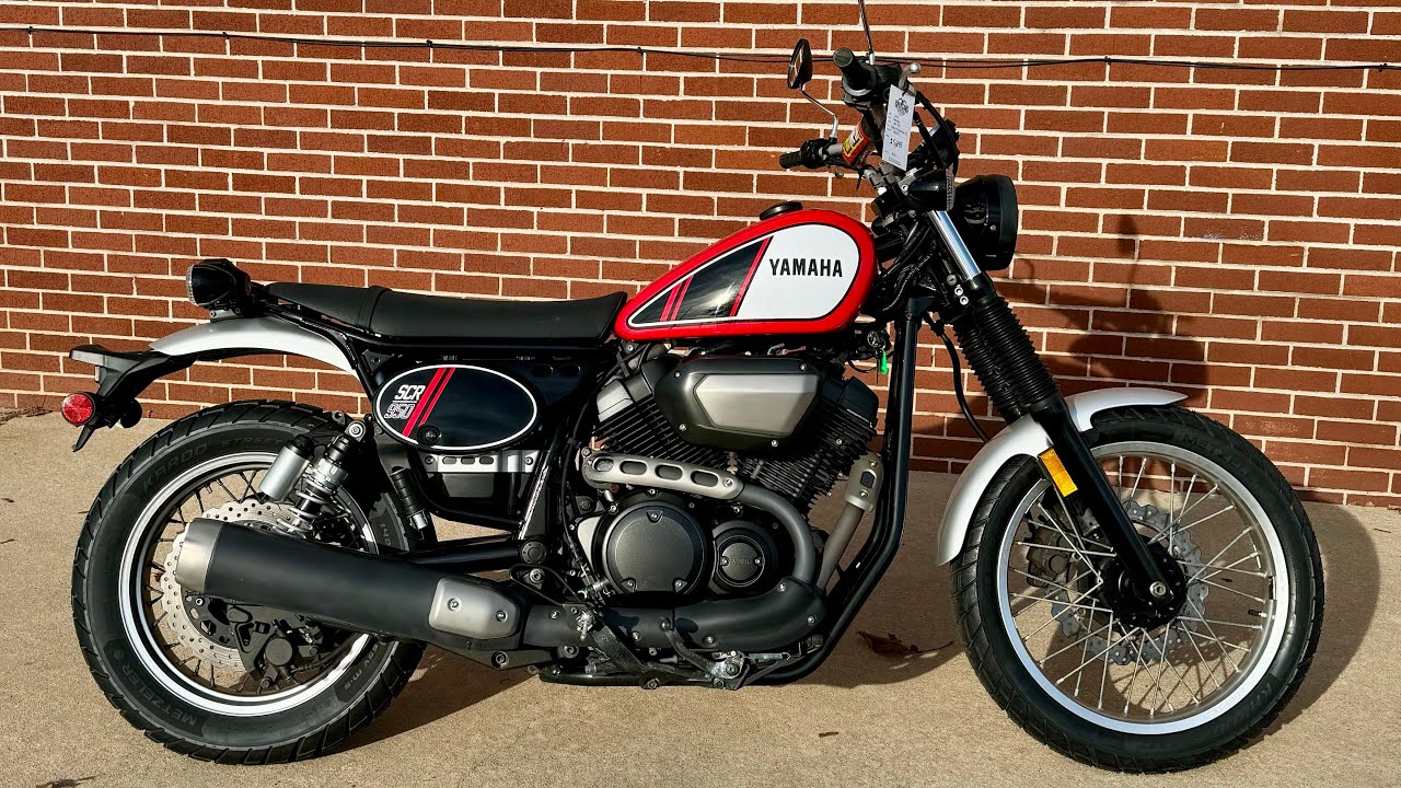2017 Yamaha SCR 950 exhaust scr950 - YouTube