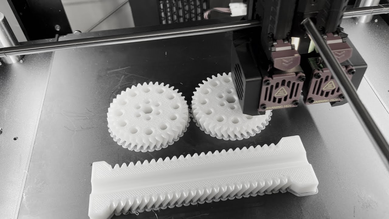 Raise3d Pro3 Hyper FFF printing ABS gears - YouTube