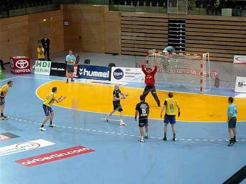 Logi Geirsson 7-Meter - YouTube