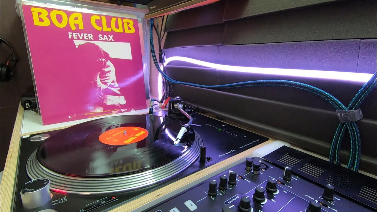 Boa Club - Fever Sax - YouTube