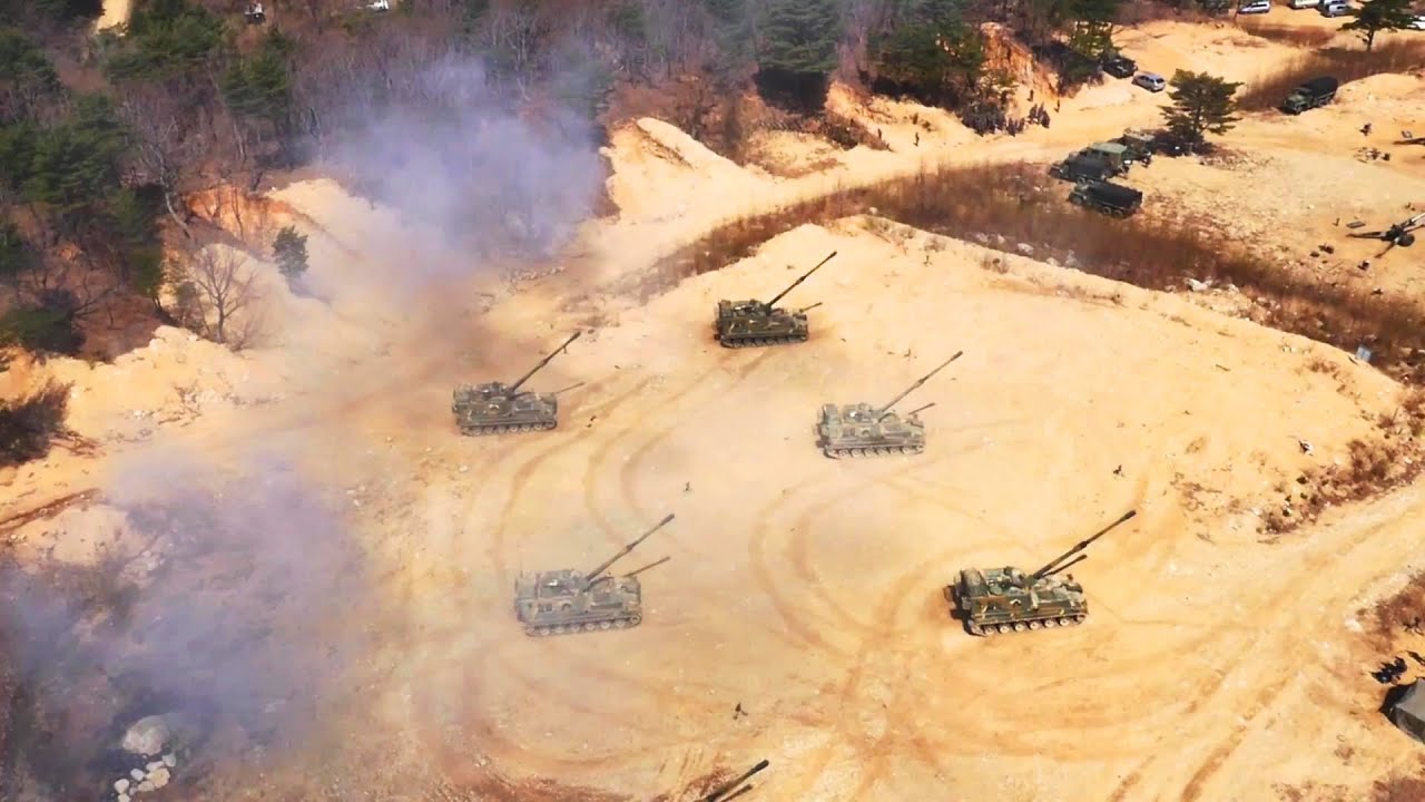 ROK Army - Artillery & Rockets Firepower Demonstration [1080p] - YouTube
